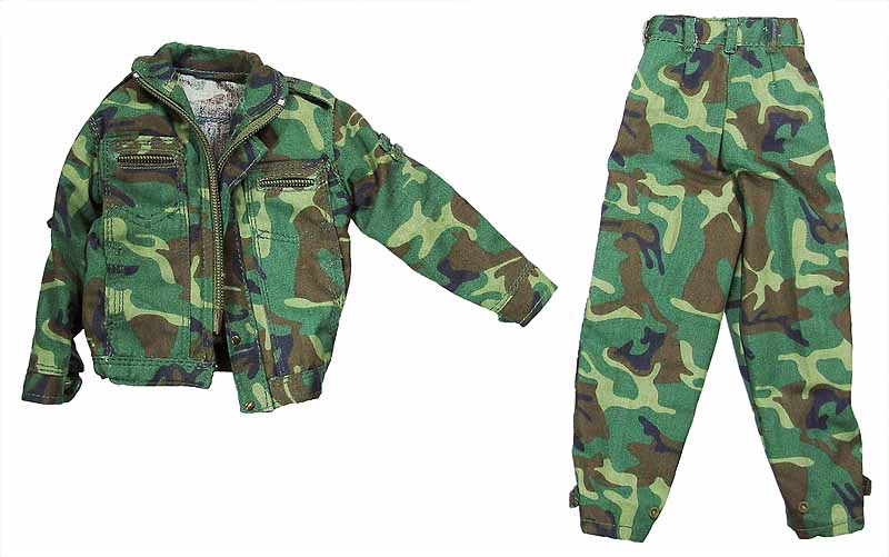 People's Liberation Army (PLA): Medical Service - Uniform