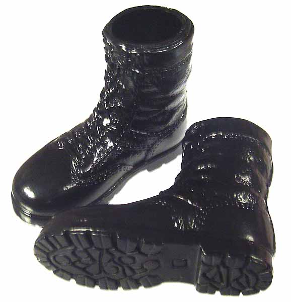 Malcolm Parks: Coldsteam Guards Guardsman - Boots